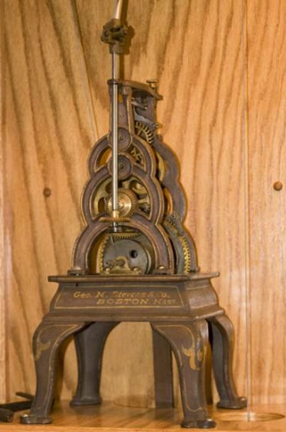 At this time, no George Stevens street clocks have been found, only a ...